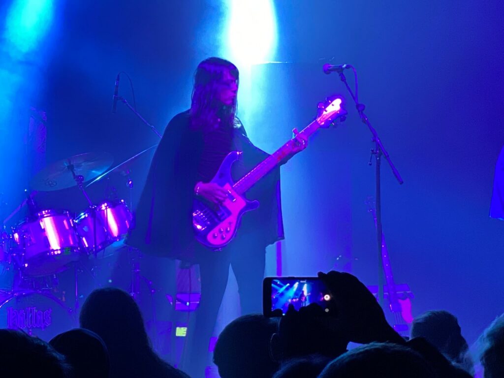 Konzertkarotten | Pabst, Hällas und Kadavar @ Backstage Werk München ...